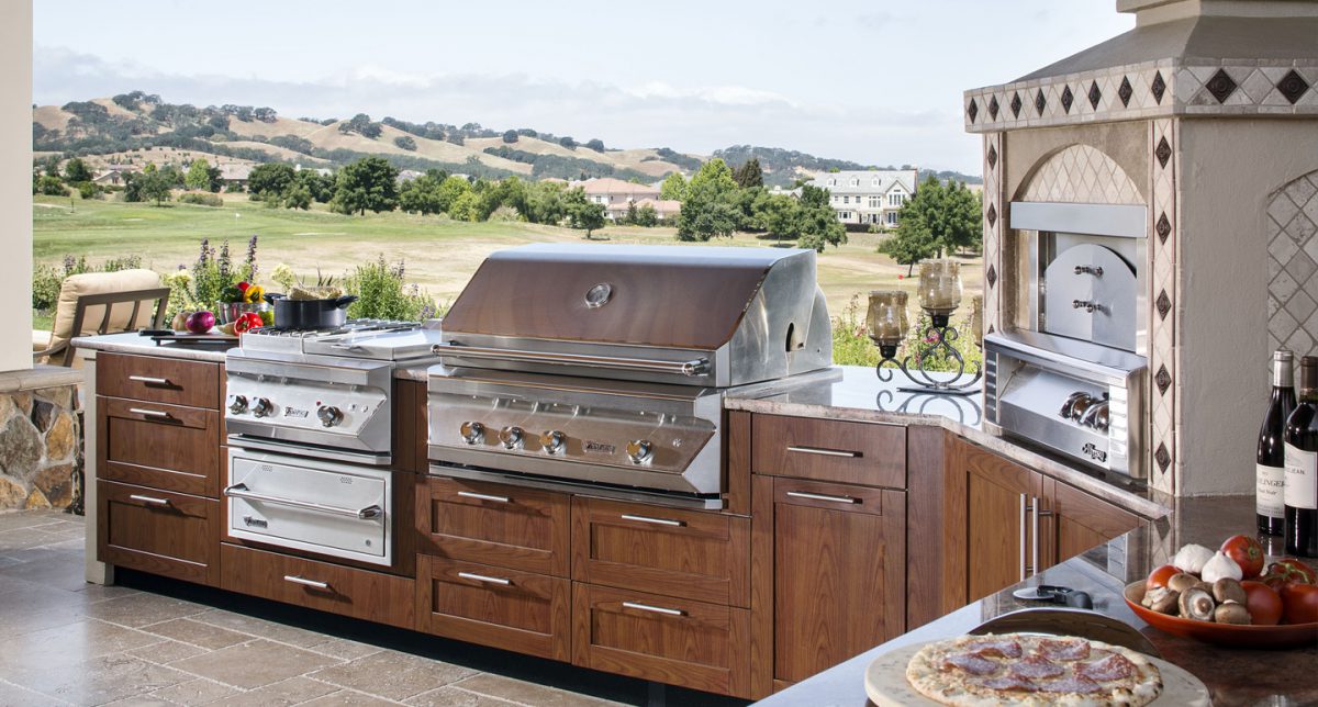 Program Advantages | Brown Jordan Outdoor Kitchens