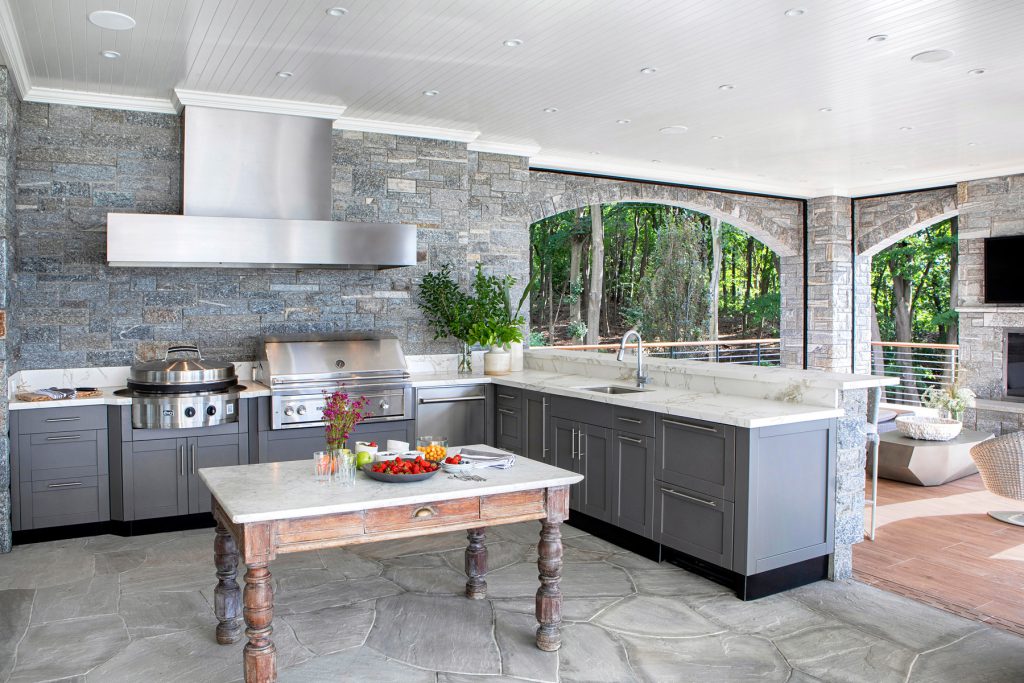 Outdoor Sink Cabinet | Brown Jordan Outdoor Kitchens