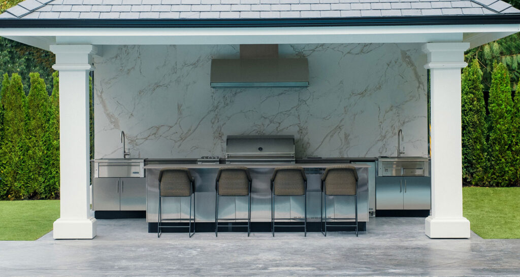 Outdoor Kitchen Designs & Photo Gallery | Brown Jordan